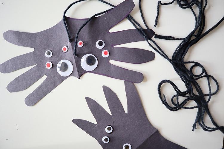 Handprint Spider | Crafts for Kids | PBS KIDS for Parents