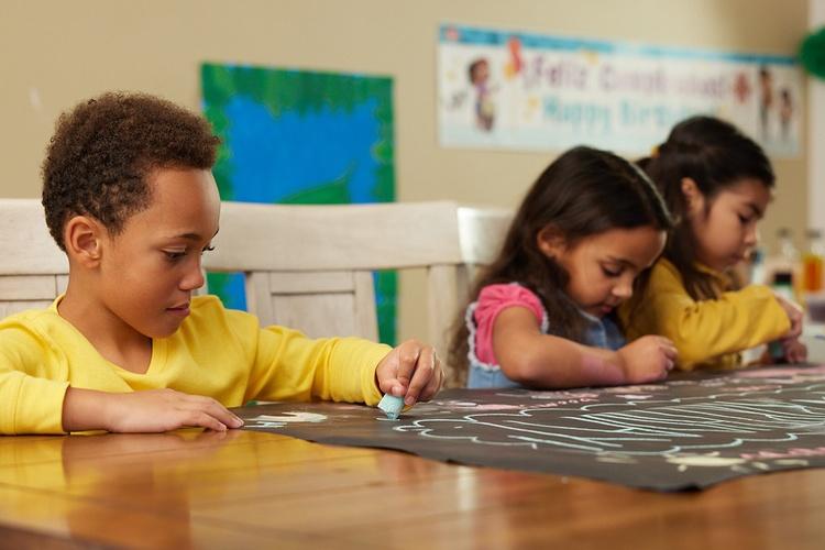 Make a Chalk-tastic Birthday Party Banner | Crafts for Kids | PBS KIDS ...